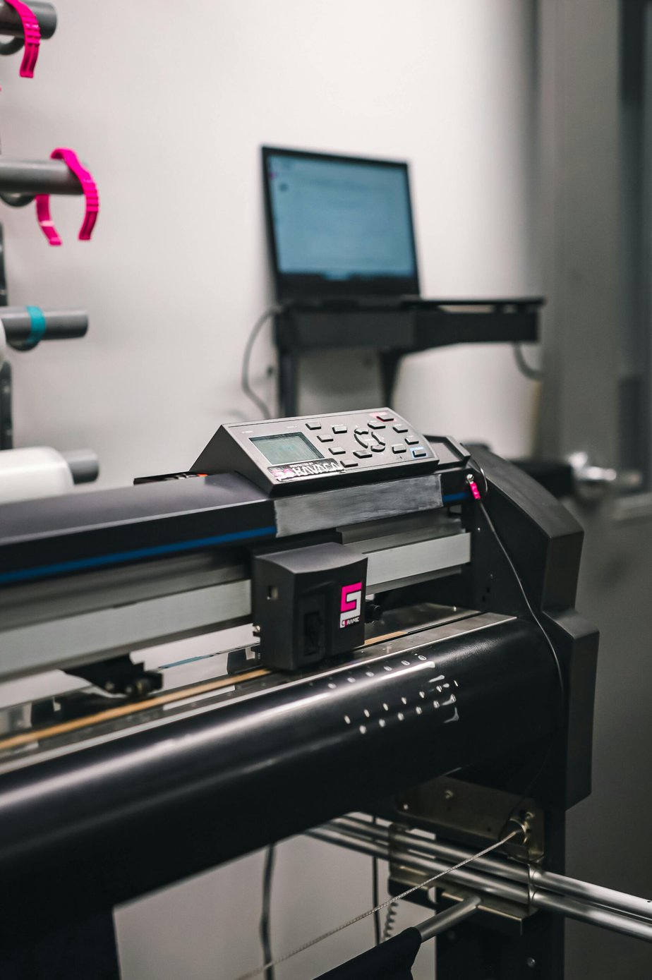 Sign Printing: A Guide to Crafting Custom Signs for Every Purpose - IF ...